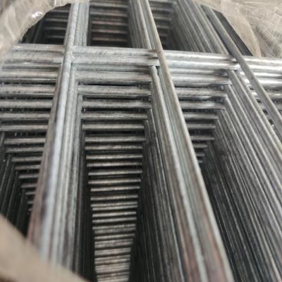 China PVC Coated Welded Steel Mesh Fence with 1.5m Height and 50x50mm Mesh Size - Galvanized Security Fencing for sale