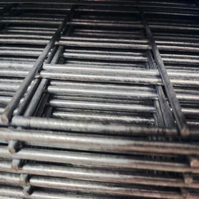 China 2.5m Welded Mesh Fence with 2.5mm Wire Diameter and PVC Coating for Garden and Road Security for sale