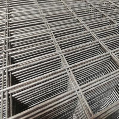 China 1.2m Height Welded Wire Mesh Fence with 75x75mm Mesh Size and Peach Post - Galvanized Steel Security Fencing for sale