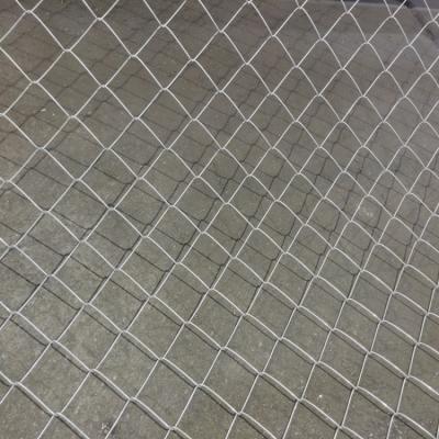 China Galvanized Powder Coated Chain Link Fence 2.5mm Wire Diameter Width Varies for sale