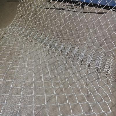 China Customized 6ft Tall Chain Link Security Fence with Powder-Coated Galvanized Finish - ISO9001 Certified for sale
