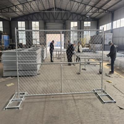 China 1.5m Height Galvanized Iron Chain Link Security Fence with 1.2-4.0mm Wire Diameter and 10-80mm Mesh Aperture for sale