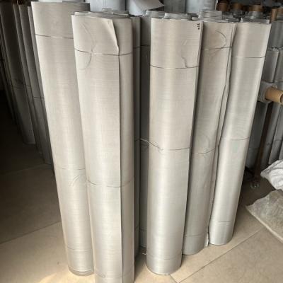 China 3mm Heavy Duty Stainless Steel Mesh with 500-700 MPa Tensile Strength and High Elasticity for Industrial Applications for sale