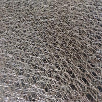 China 80x120mm Twisted Gabion Basket Mesh with 220-300g/m² Zinc Coating for Retaining Walls and Erosion Control for sale