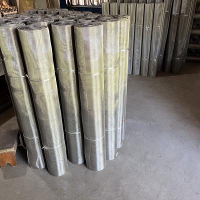 China 304 Stainless Steel Mesh with 500-700 MPa Tensile Strength and High Corrosion Resistance for Industrial Applications for sale