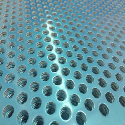 China Hexagonal Hole Perforated Metal Plate 1960×500×140mm with 6-50mm Aperture Options and Anti-Slip Surface for sale