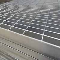 China Twisted Stainless Steel Grating 32x5mm Load Bar YB/T4001-2007 Anti Slip Polished Finish for sale