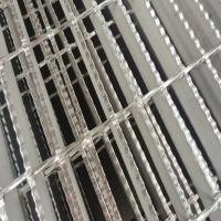 China Anti Slip Steel Bar Grille Q235 Grade Polished Finish 32X5mm Load Bar for Mall Walkway for sale