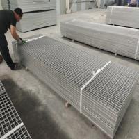 China Heavy Duty Serrated Steel Grating Anti Slip Drainage YB/T4001-2007 32x5mm for sale