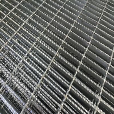 China Industrial Steel Grating Flat Bar Type 3mm Cross Bar Thickness Hot Dipped Galvanized Non Slip for sale
