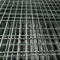 China Hot Dipped Galvanized Serrated Press Lock Steel Grating 30x5mm Bearing Bar ISO Certified for sale