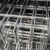 China Hot Dipped Galvanized Serrated Press Lock Steel Grating 30x5mm Bearing Bar ISO Certified for sale