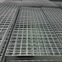 China Hot Dipped Galvanized Serrated Press Lock Steel Grating 30x5 mm Bearing Bar ISO Certified for sale