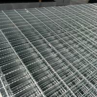 China 30mm Pitch Stainless Steel Flat Bar Grating 1000x1000mm Welded for Construction for sale