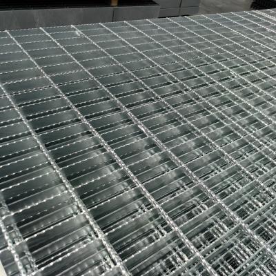 China 30mm Pitch Stainless Steel Flat Bar Grating 1000x1000mm Welded for Construction for sale