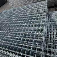 China Heavy Duty Machine Pressure Welded Galvanized Steel Bar Grating 3mm Cross Bar 30mm Spacing for sale