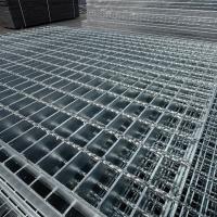 China Heavy Duty Machine Pressure Welded Galvanized Steel Bar Grating 3mm Cross Bar 30mm Spacing for sale