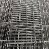 China Welded Steel Grating 3mm Cross Bar 30mm Pitch 1000x1000mm Heavy Duty Industrial Floor Decking for sale