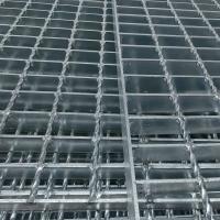 China Galvanized Square Anti Slip Safety Grating Low Maintenance for sale