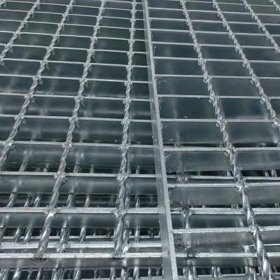 China Galvanized Square Anti Slip Safety Grating Low Maintenance for sale