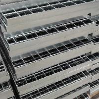 China Heavy Duty Steel Floor Decking Grating Machine Pressure Welded 30mm Flat Bar Bearing Pitch for sale