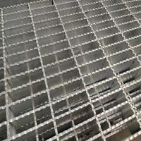 China Anodized Aluminum Bar Grating 6mm Cross Bar 40mm Height Non Slip Walkway for sale