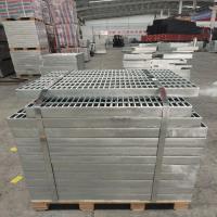 China 45mm Pitch 8mm Galvanized Steel Grating For Industrial Platforms for sale