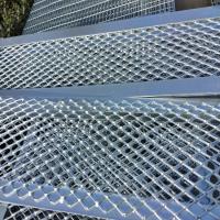 China Aluminum Bar Grating 40mm Height 3000mm Length Anodized Non-Slip Walkway Grating for sale