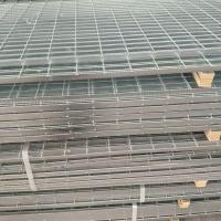China Steel Grating Platform Flooring 40x4mm Bars Oil Chemical Resistant Heavy Duty 5mm Thick for sale