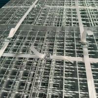 China Steel Grating Platform Flooring 40x4mm Bars Oil Chemical Resistant Heavy Duty 5mm Thick for sale