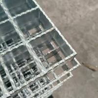 China Hot-Dip Galvanized Industrial Steel Grating 200mm Width Heavy Duty Serrated for sale
