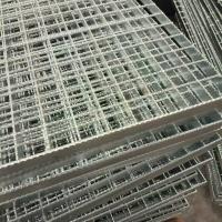 China Serrated Heavy Duty Steel Grating 250mm Width 3mm Thick for Industrial Walkways for sale