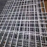 China YB/T4001.1-2007 Silver Steel Serrated Grating Heavy Duty Corrosion Resistant Industrial for sale