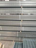 China Shopping mall construction support load fire and explosion-proof silver steel grid for sale