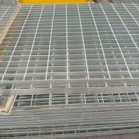 China Hot Dip Galvanized Steel Grating Platform 25x5mm Flat Bar Twist Bar Welded Grid for sale