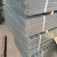 China Steel Grating 30mm 40mm Flat Steel Spacing Industrial Load Bearing Welded Grating for Commercial Use for sale