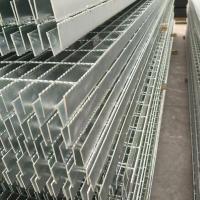 China Steel Grating Panel Heavy Duty Welded Grid Plate 30mm 40mm Pitch Anti Slip Drainage for sale