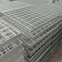 China Industrial Steel Grating Heavy Duty Serrated Grating 32x5mm Anti Slip Flooring for Heavy Traffic Areas for sale