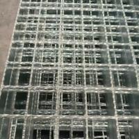 China Industrial Steel Grating Heavy Duty 32x5mm Serrated Bearing Bar Pressure Welded for sale