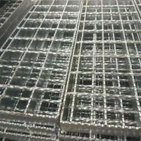 China Industrial Steel Grating Heavy Duty 32x5mm Serrated Bearing Bar Pressure Welded for sale