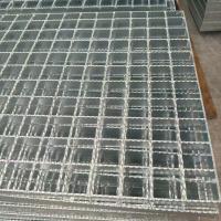 China Industrial Steel Grating 32x5mm Heavy Duty Serrated for Drainage Flooring Platform Applications for sale