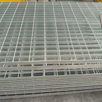 China Industrial Steel Grating Heavy Duty Pressure Welded 32x5mm Serrated Bearing Bar 30mm Pitch for sale