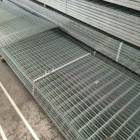 China Industrial Steel Grating Heavy Duty Pressure Welded 32x5mm Serrated Bearing Bar 30mm Pitch for sale