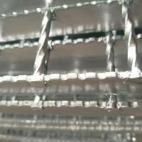China Industrial Steel Grating 32x5mm YB/T4001-2007 Heavy Duty Serrated Pressure Welded OEM for sale