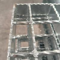 China Custom Shape Steel Grating 30mm 40mm Flat Bar Spacing Hot Dip Galvanized Welded Grid Plate for sale