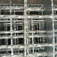 China Industrial Steel Grating 32x5mm YB/T4001-2007 Heavy Duty Serrated Pressure Welded OEM for sale