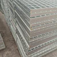 China Custom Shape Steel Grating 30mm 40mm Flat Bar Spacing Hot Dip Galvanized Welded Grid Plate for sale