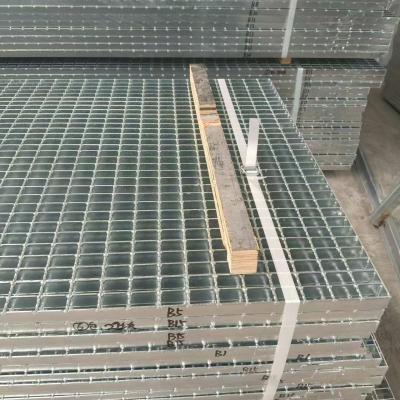 China Windproof, corrosion-proof steel grating used in factory workshops for sale