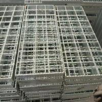 China Custom Welded Steel Grid Mesh Non Slip Heavy Duty 30mm 40mm Spacing for Industrial Flooring for sale