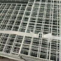 China Serrated Steel Grating 50mm Bearing Bar Pitch Heavy Duty ISO9001 for sale